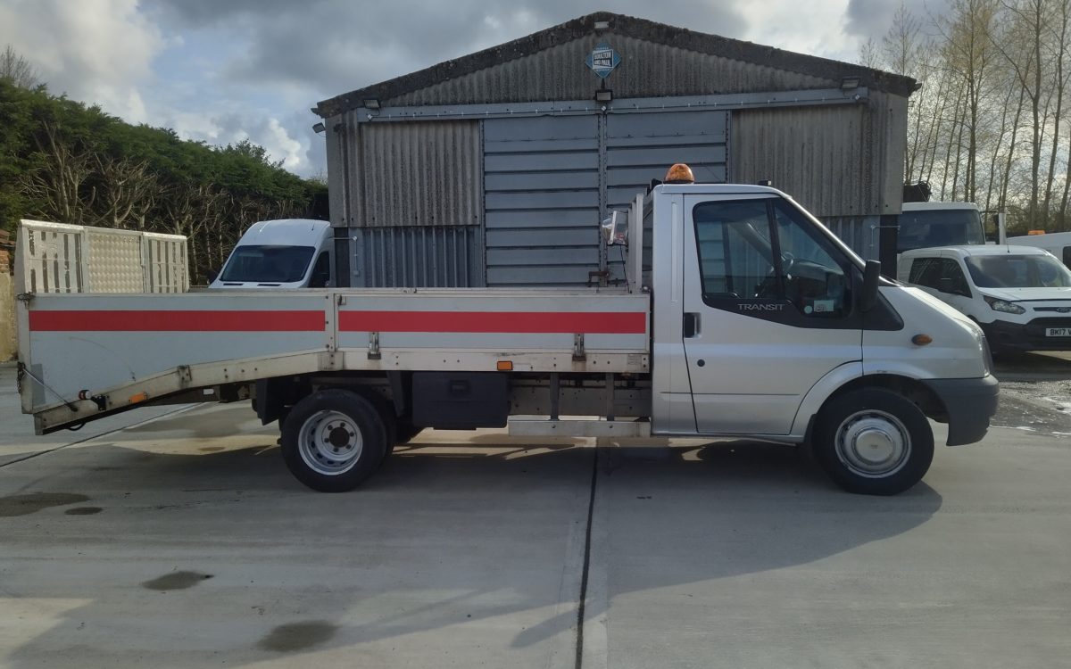 FORD TRANSIT 140 460 2.4 TDCI 4.6 TON MWB CHASSIS CAB FITTED WITH ...